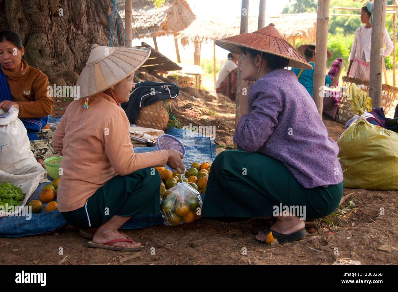 Myanmar burma kayin karen state hi-res stock photography and images - Alamy