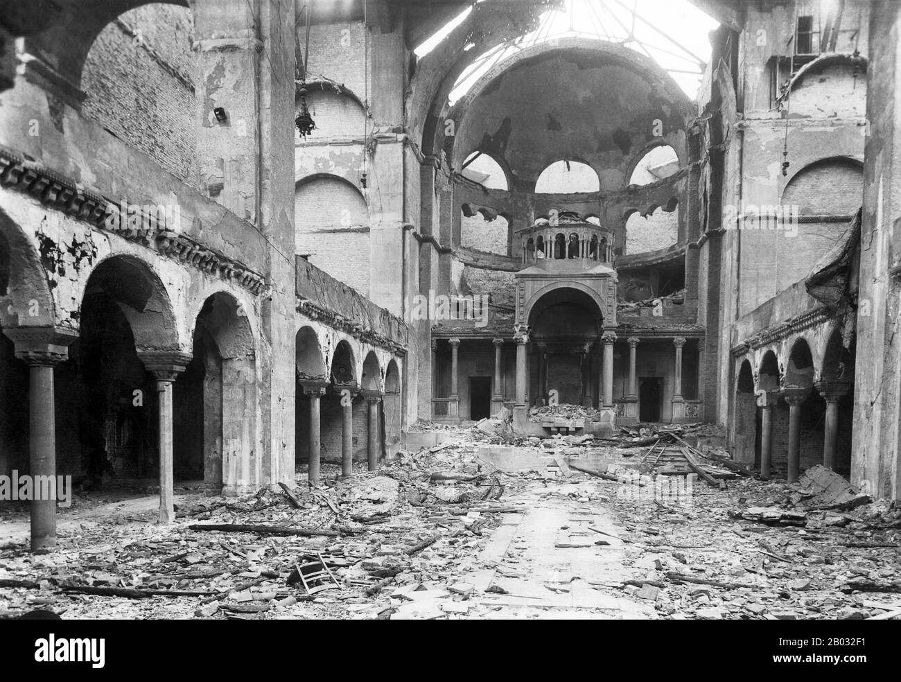 Brownshirts hi-res stock photography and images - Alamy