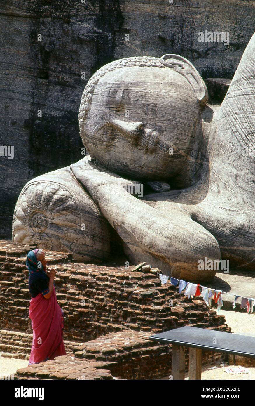 King parakramabahu i hi-res stock photography and images - Alamy