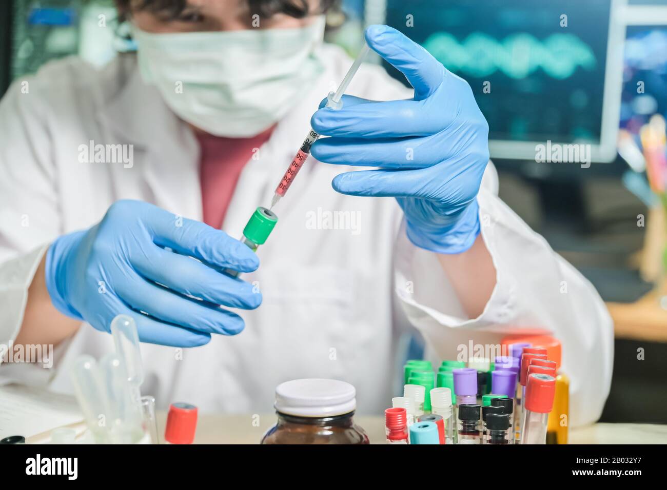 Aids biology container disease hi-res stock photography and images - Alamy