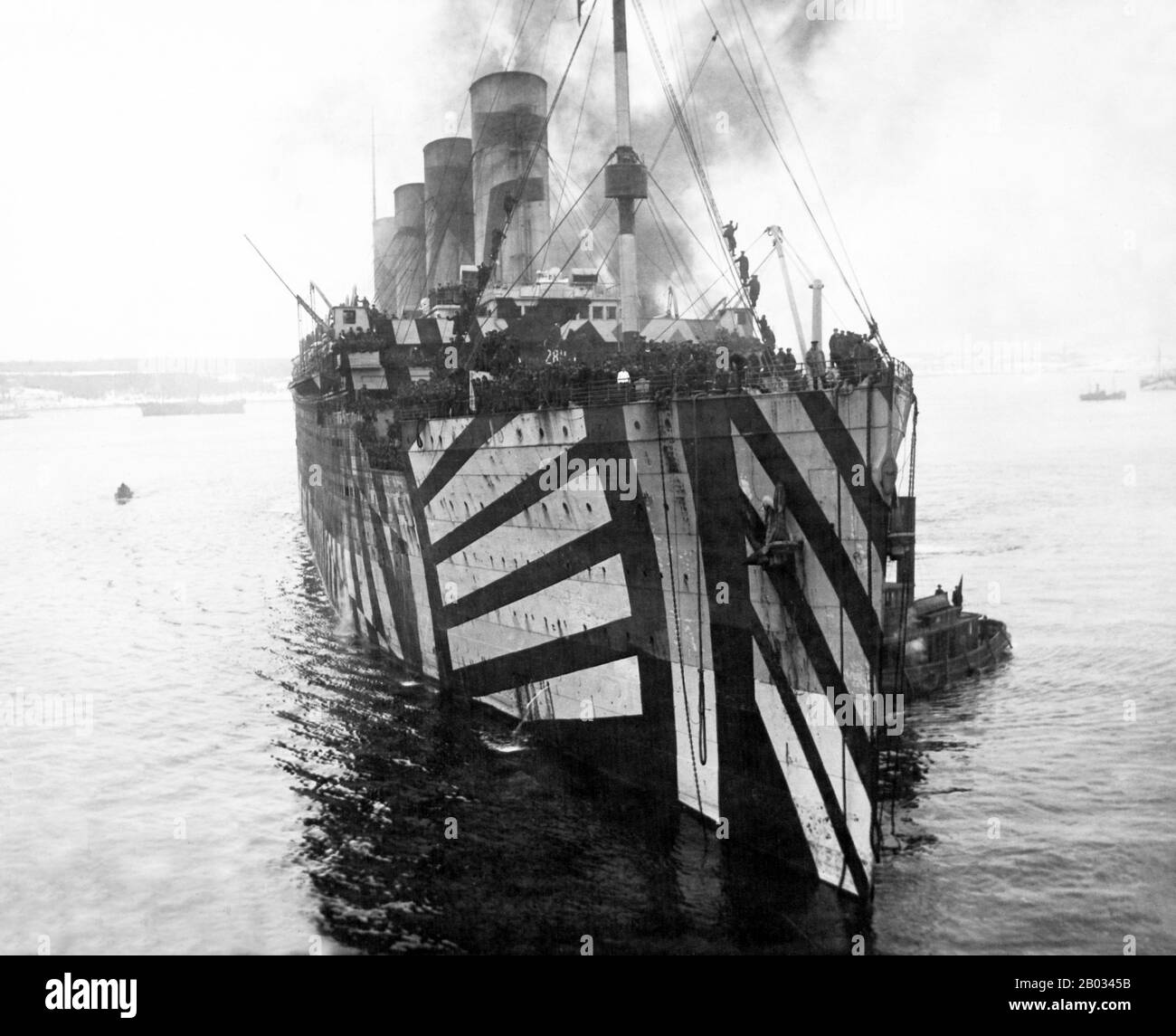 Rms olympic war hi-res stock photography and images - Alamy