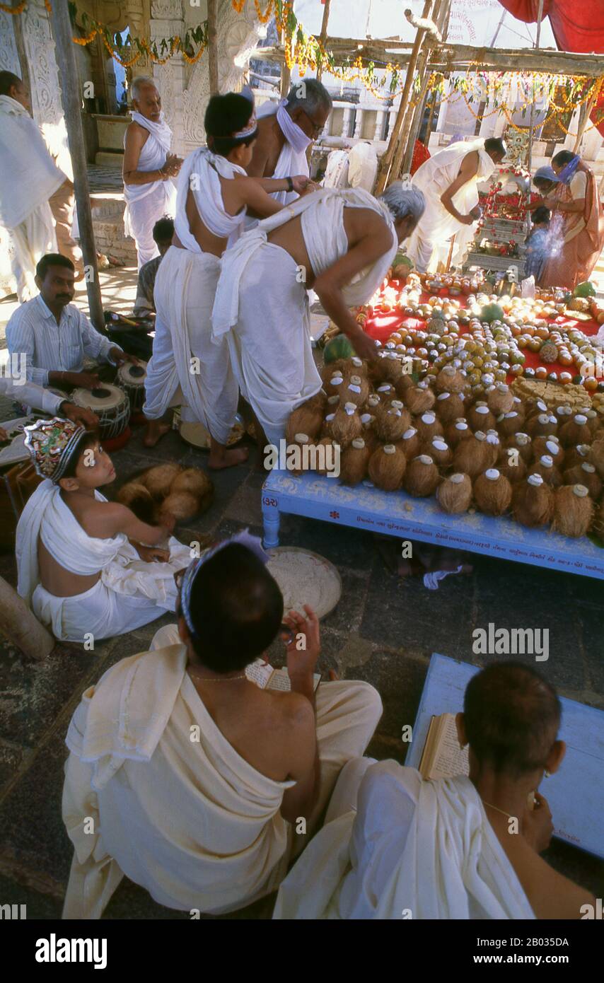 India the first jain temple hi-res stock photography and images - Alamy