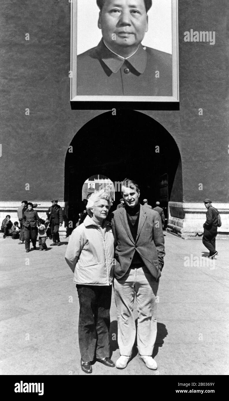 With president george herbert bush Black and White Stock Photos ...