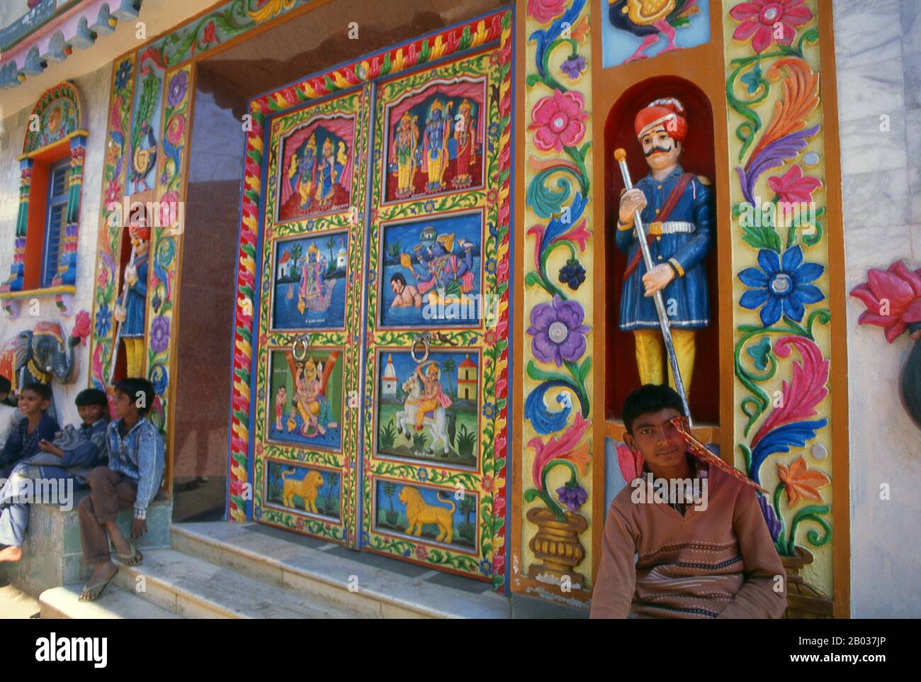 Kutch (often spelled Kachch) is the northwestern part of the Indian ...