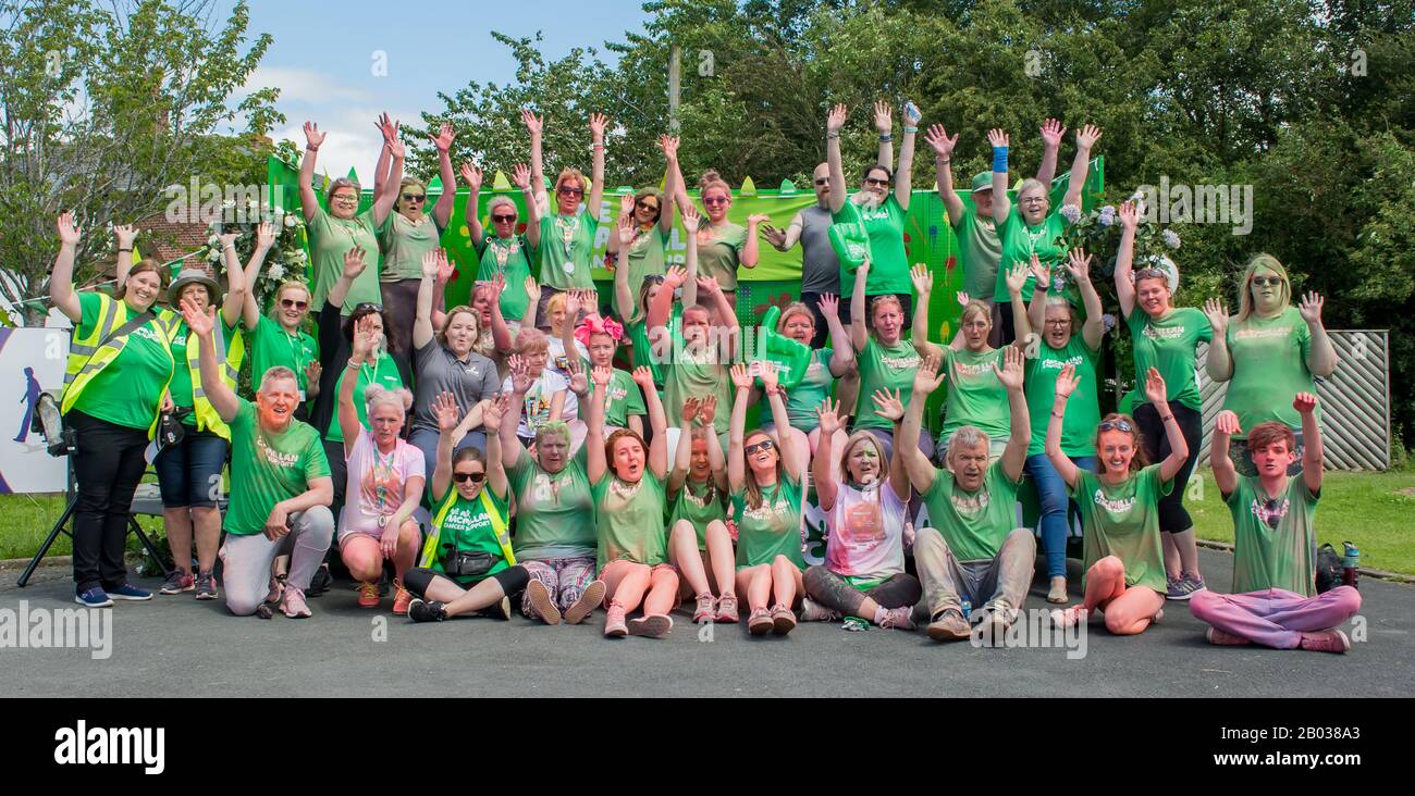 Macmillan charity fun run hi-res stock photography and images - Alamy