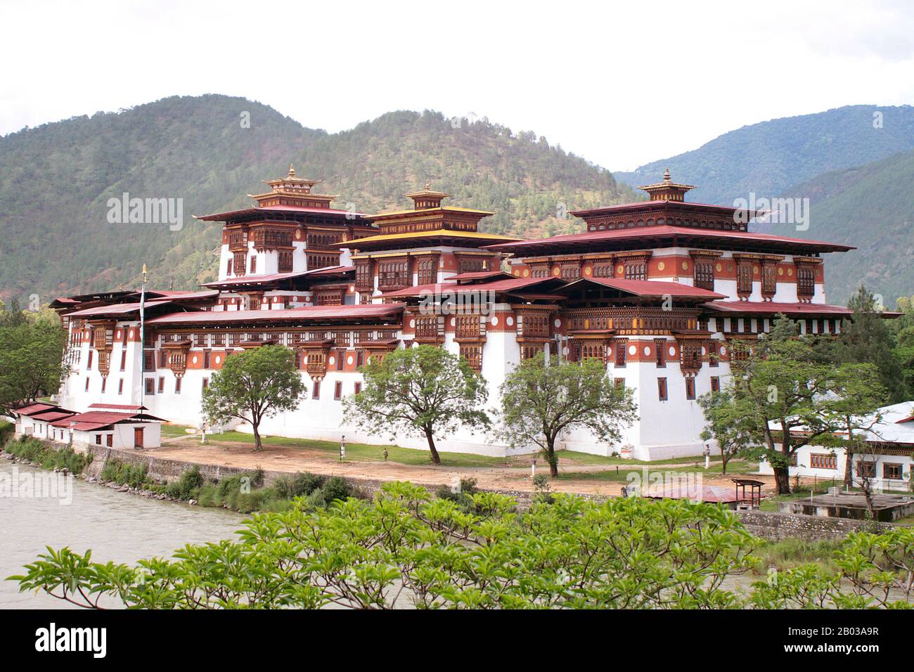 Zhabdrung ngawang namgyal hi-res stock photography and images - Alamy