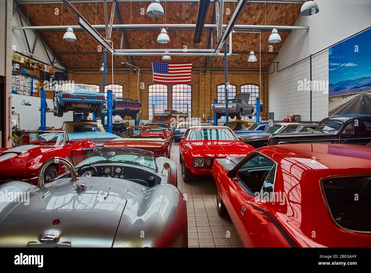 A rows of different vintage and classic cars Stock Photo - Alamy
