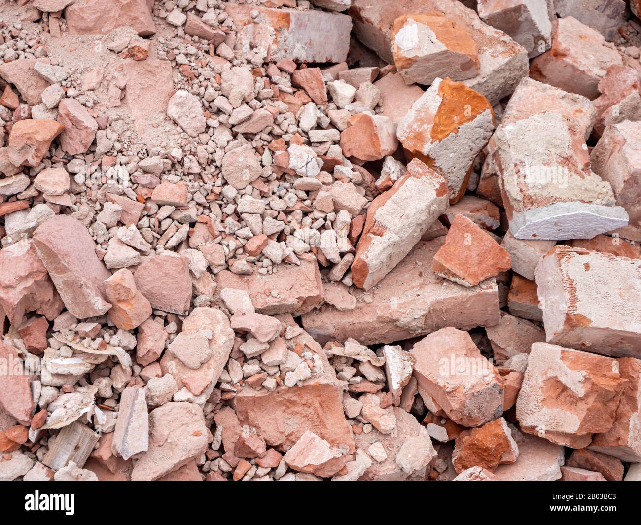 Building rubble background bricks recycling Stock Photo - Alamy