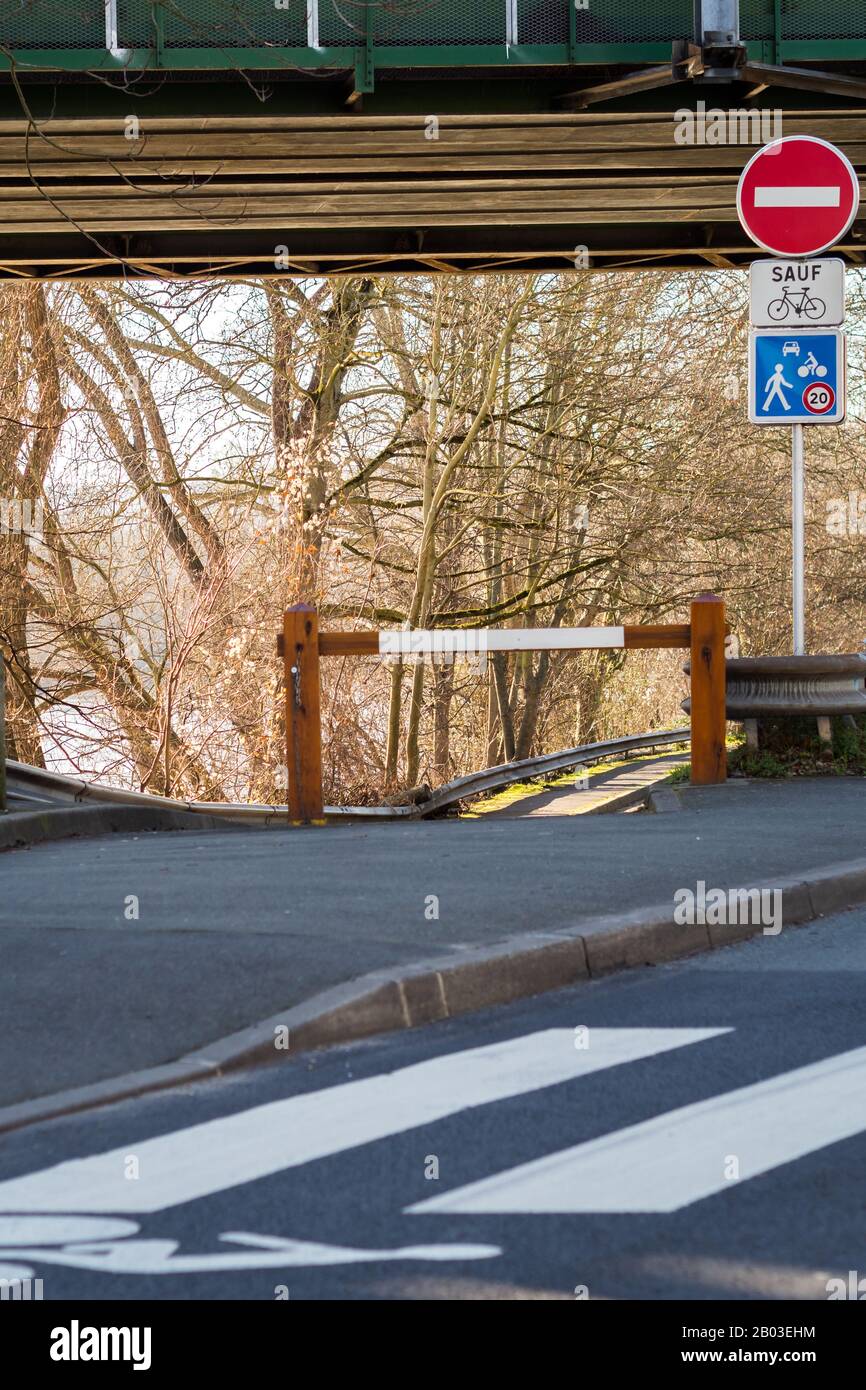 Access to the activity platform near the river Stock Photo - Alamy