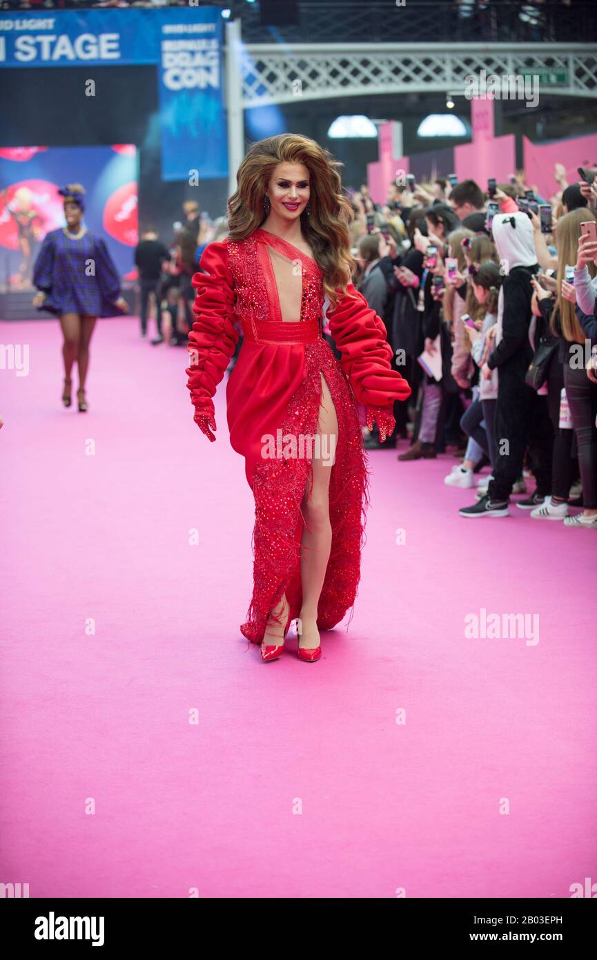 Trinity the tuck hi-res stock photography and images - Alamy