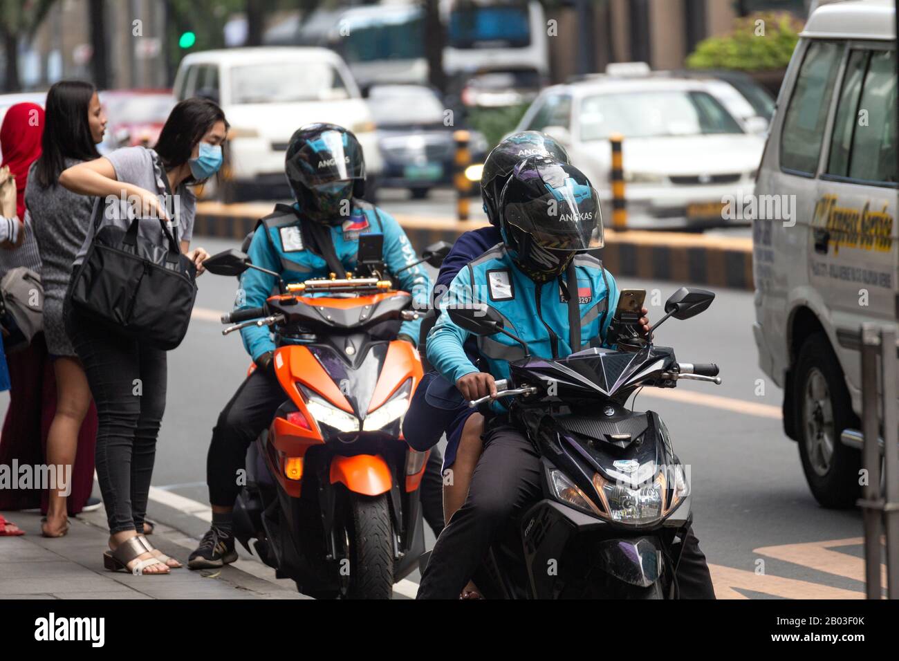 Motorbike rider city traffic hi-res stock photography and images - Alamy