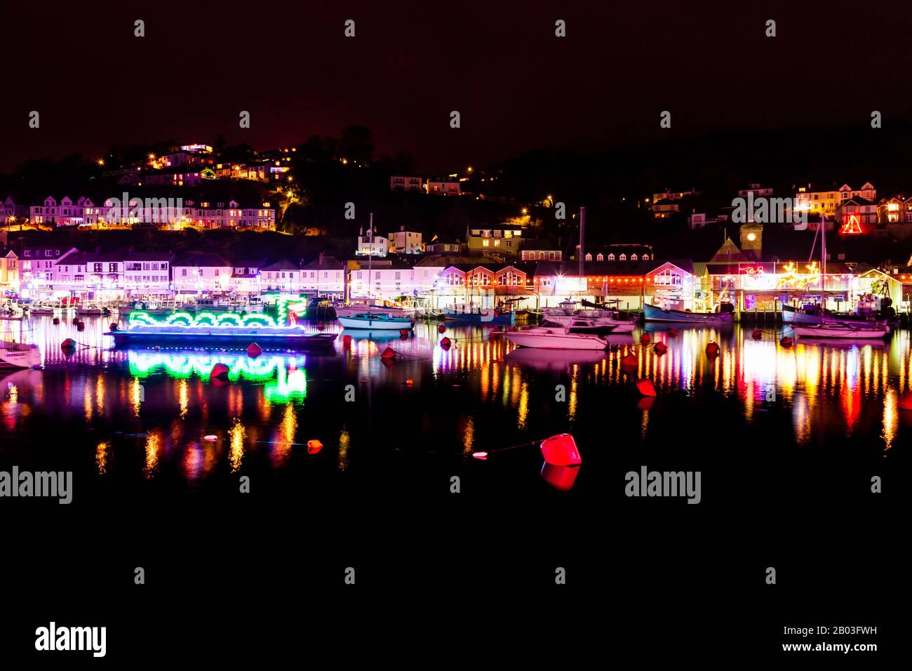 Looe fish market hi-res stock photography and images - Alamy
