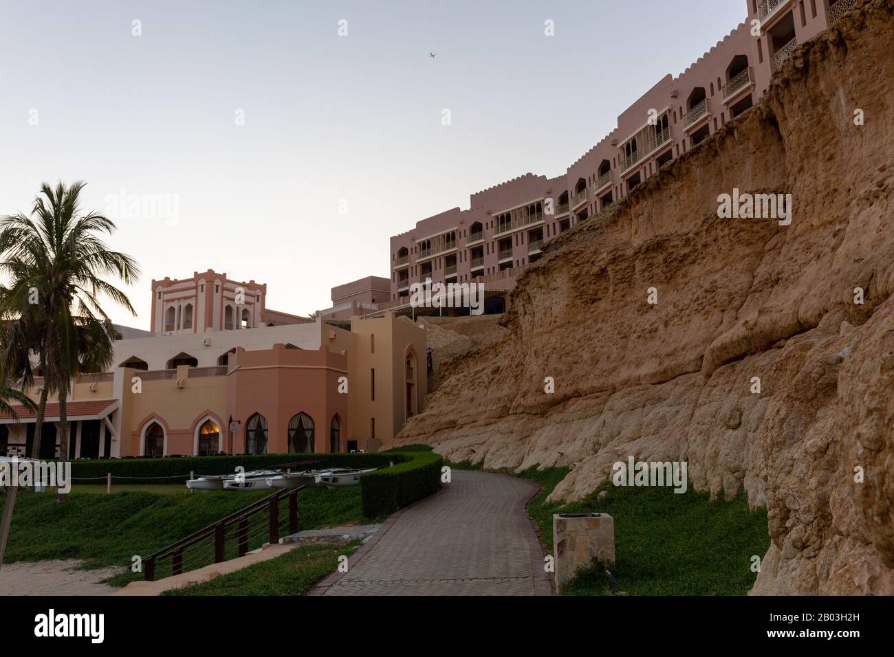 Shangri la resort muscat oman hi-res stock photography and images - Alamy
