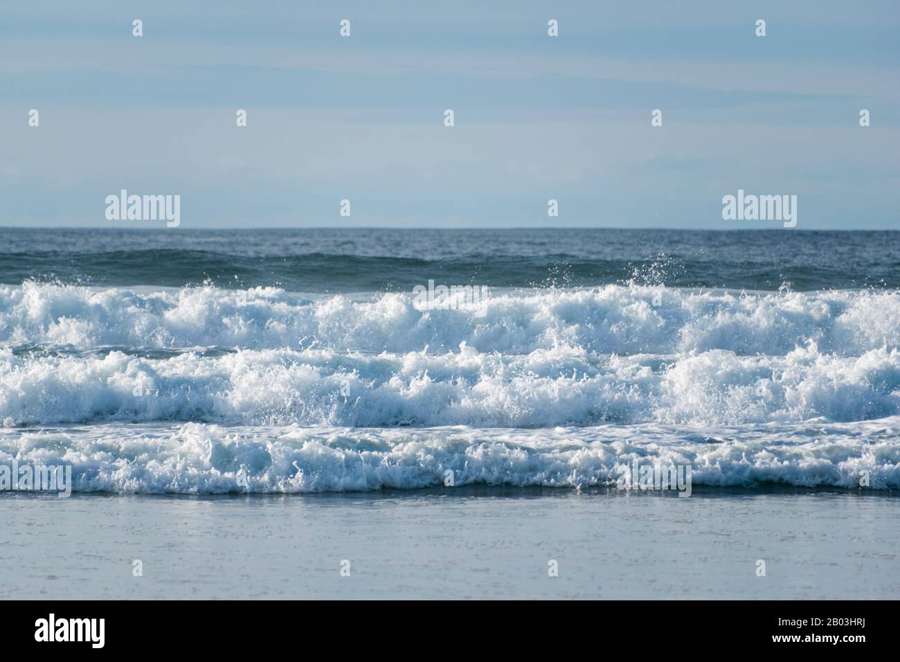 Waves breaking in surf beach hi-res stock photography and images - Alamy