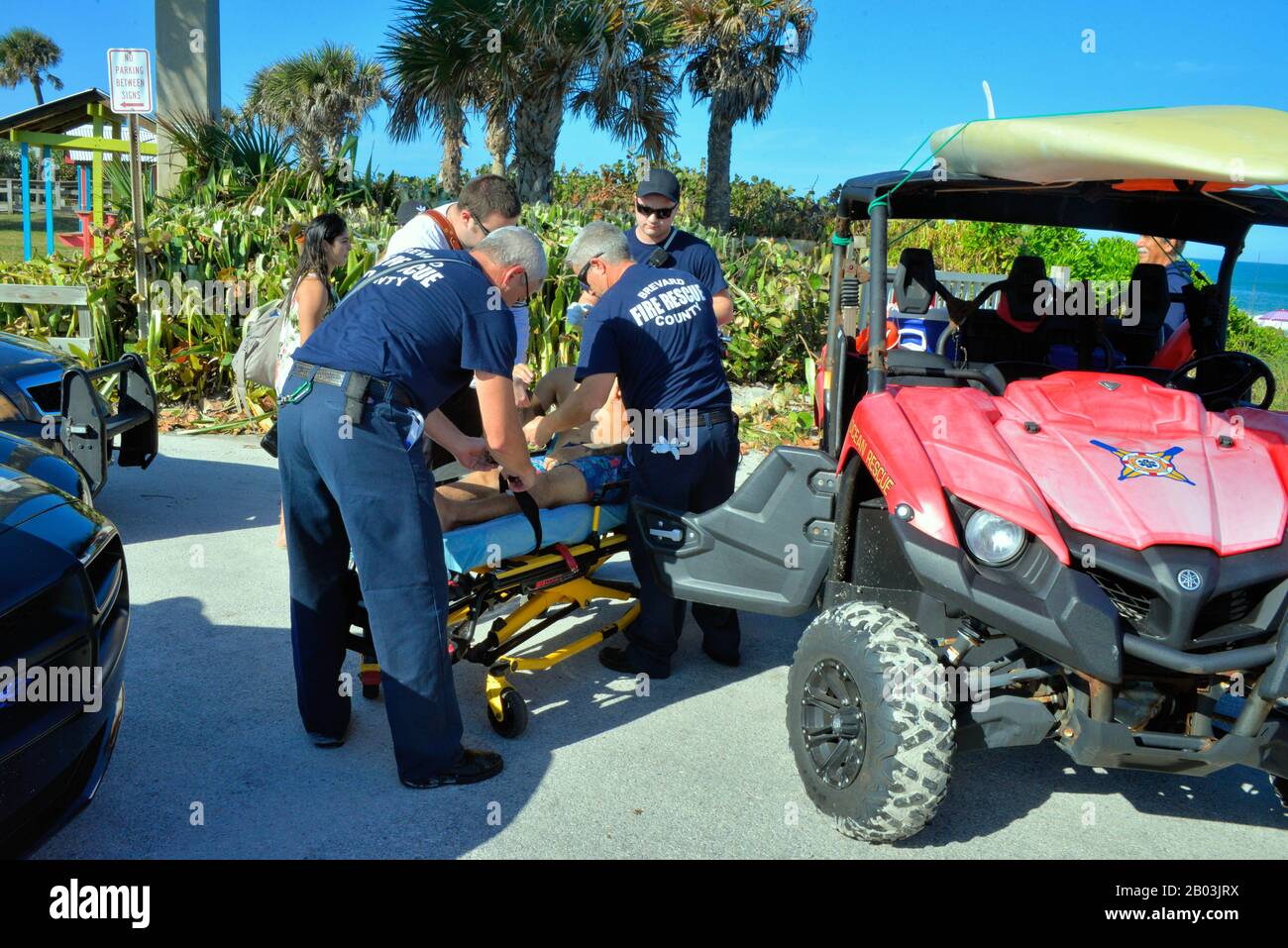 Bcor hi-res stock photography and images - Alamy