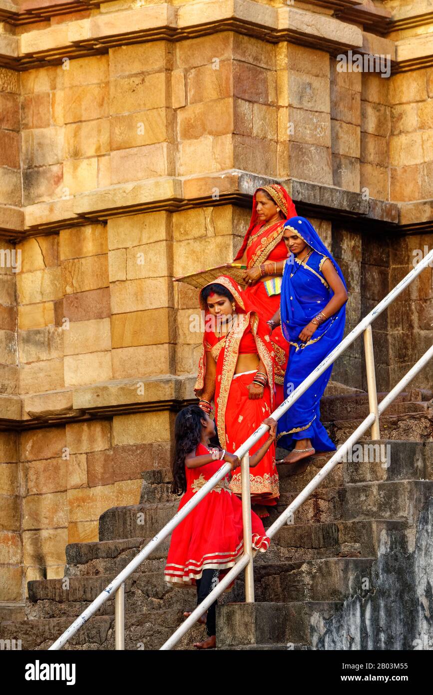 Indian temple stairs hi-res stock photography and images - Alamy