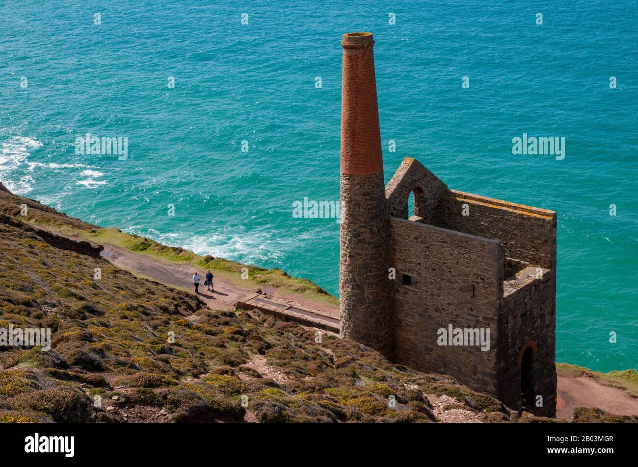 Wheal Coates tin mine set in the dramatic Cornish coastal landscape ...