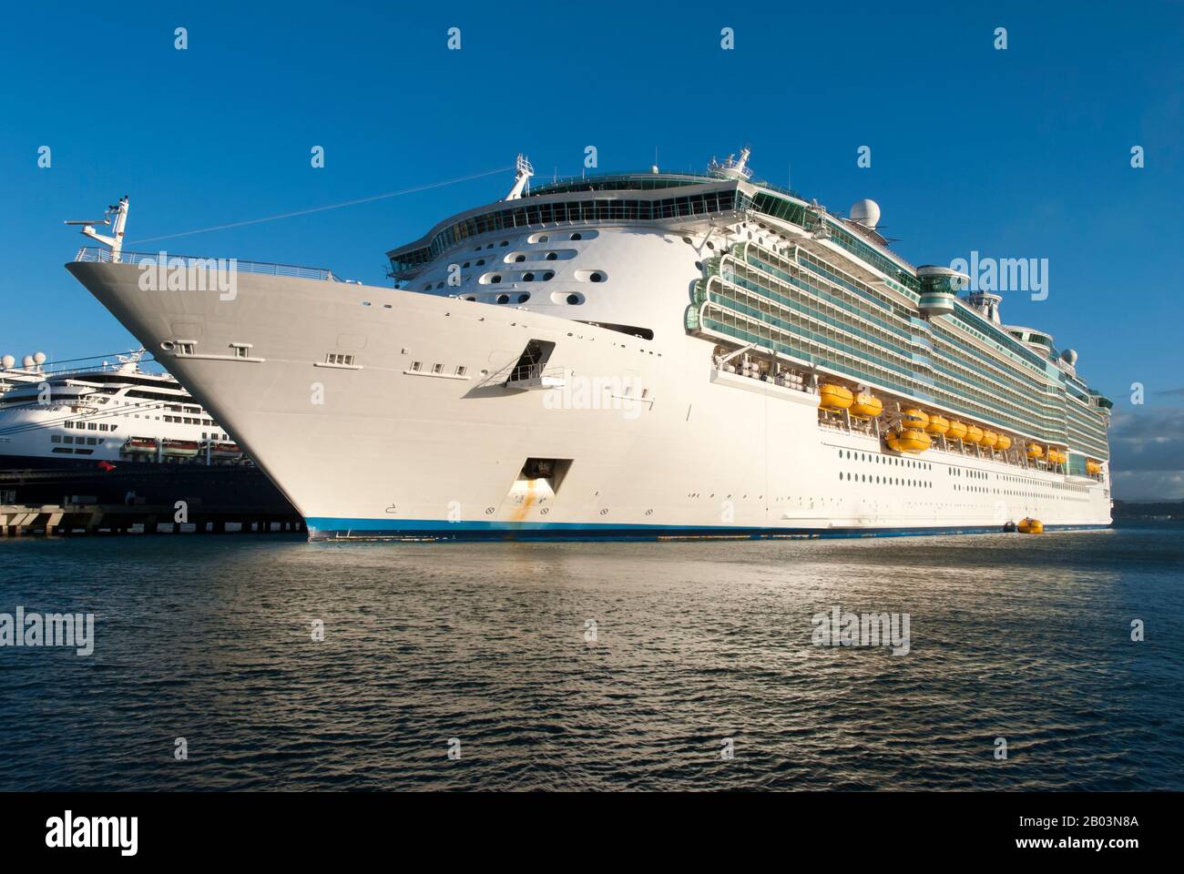 Old san juan puerto rico boat hi-res stock photography and images - Alamy