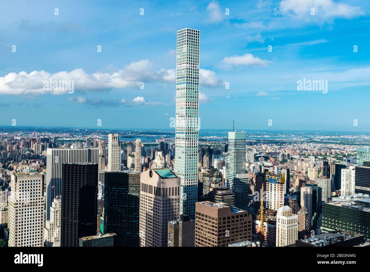 Skinny Skyscraper High Resolution Stock Photography and Images - Alamy