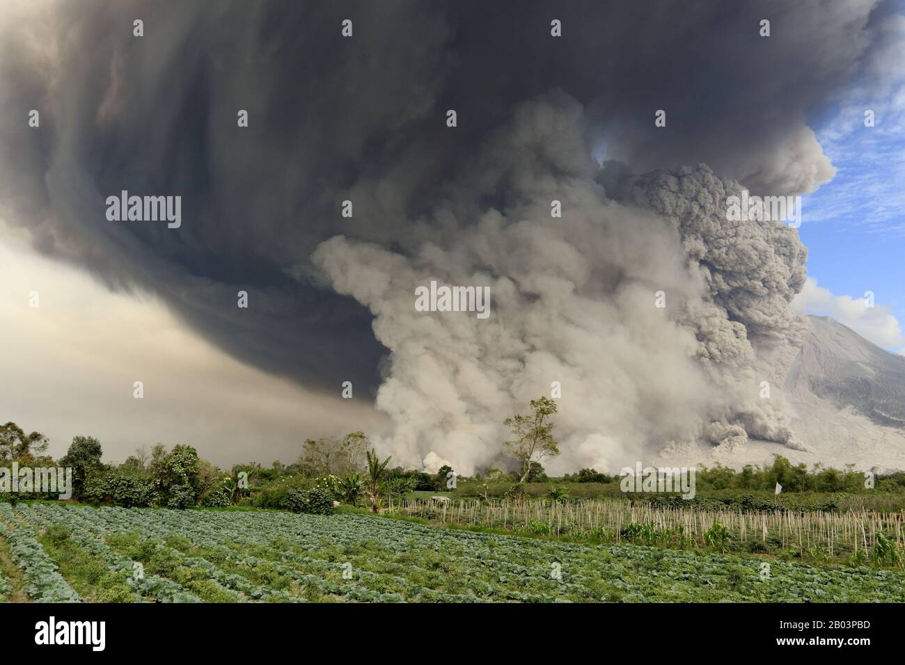 Pyroclastic flow indonesia hi-res stock photography and images - Alamy