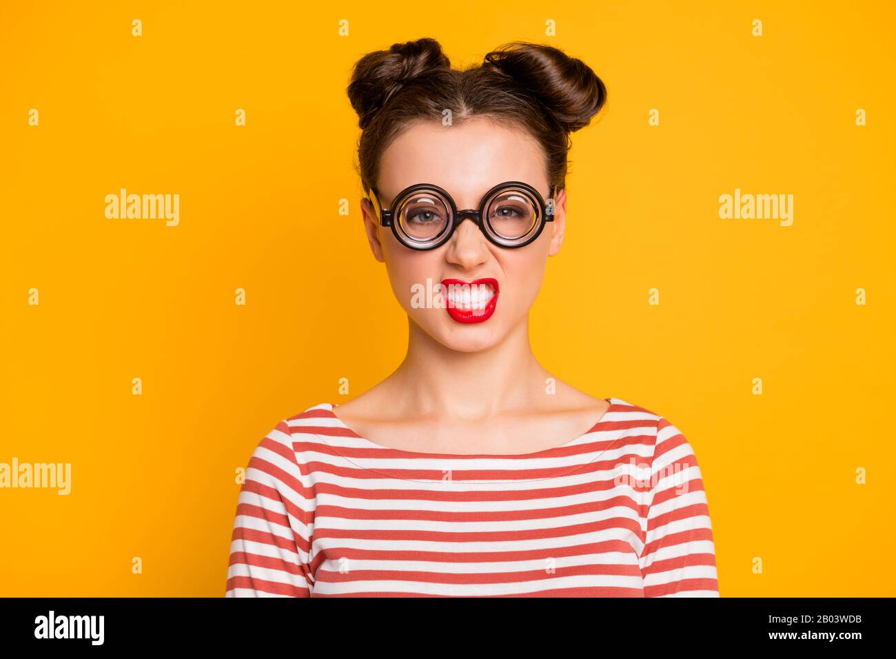 Closeup photo of pretty crazy lady student grimacing grinning showing ...