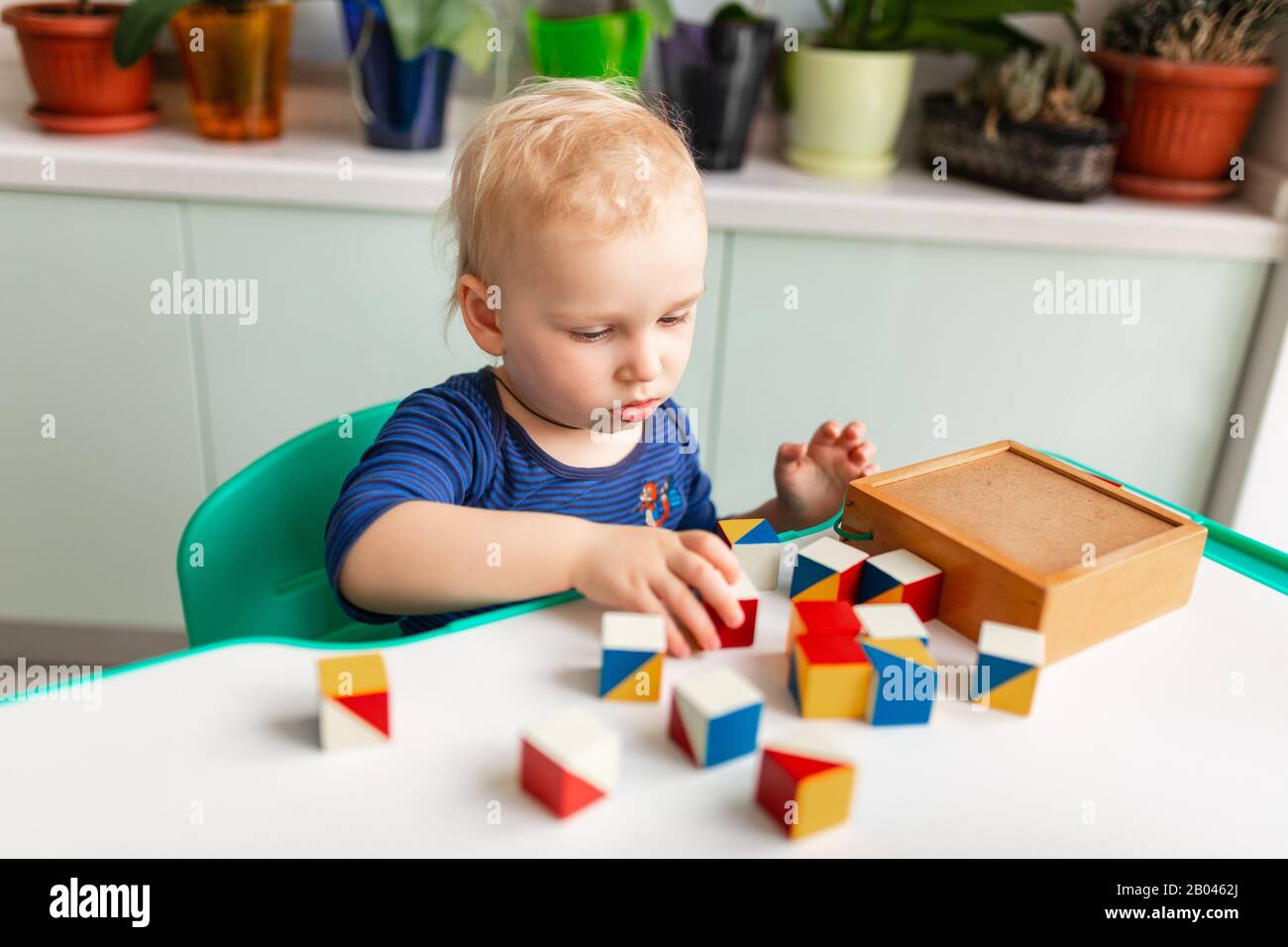 Unicube hi-res stock photography and images - Alamy