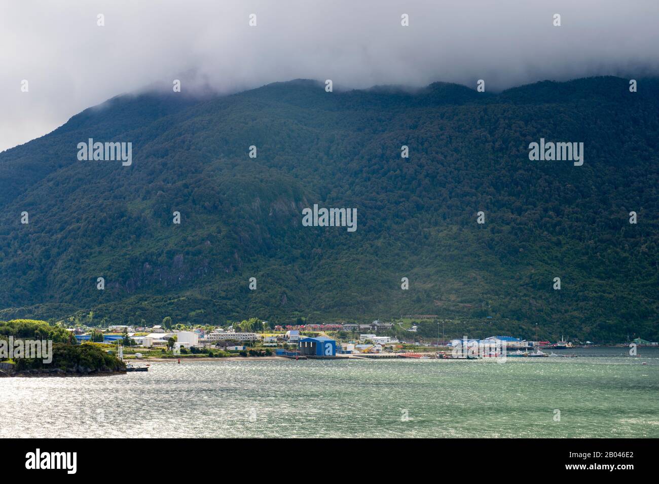Puerto chacabuco chile hi-res stock photography and images - Alamy