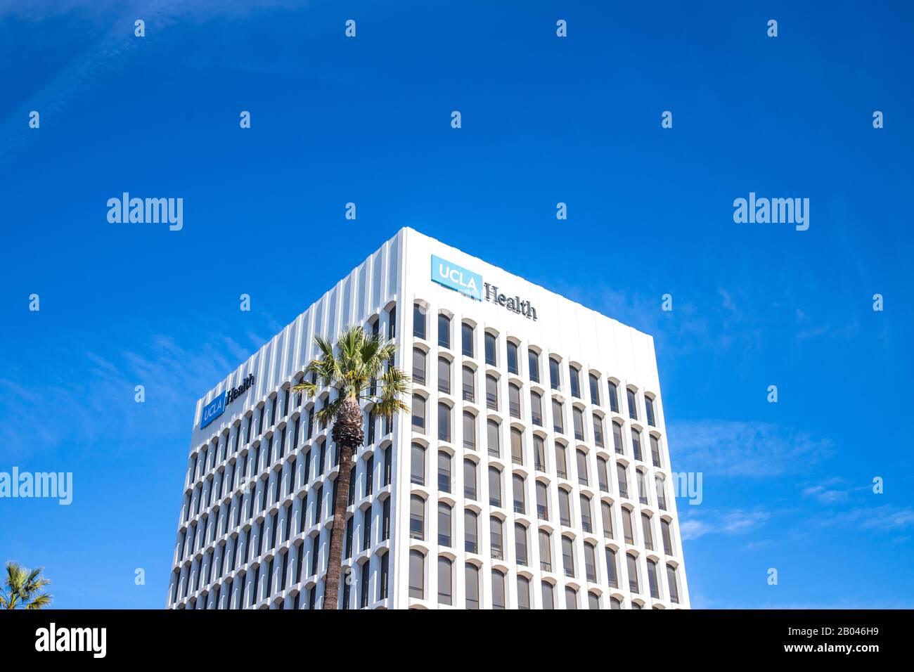 Ucla health sign hi-res stock photography and images - Alamy