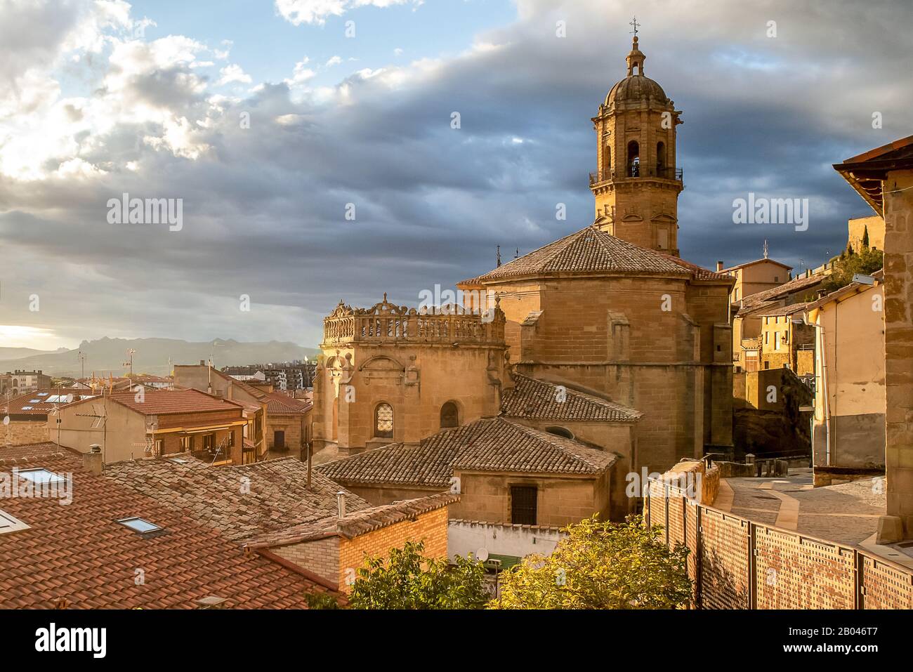 Bastida hi-res stock photography and images - Alamy