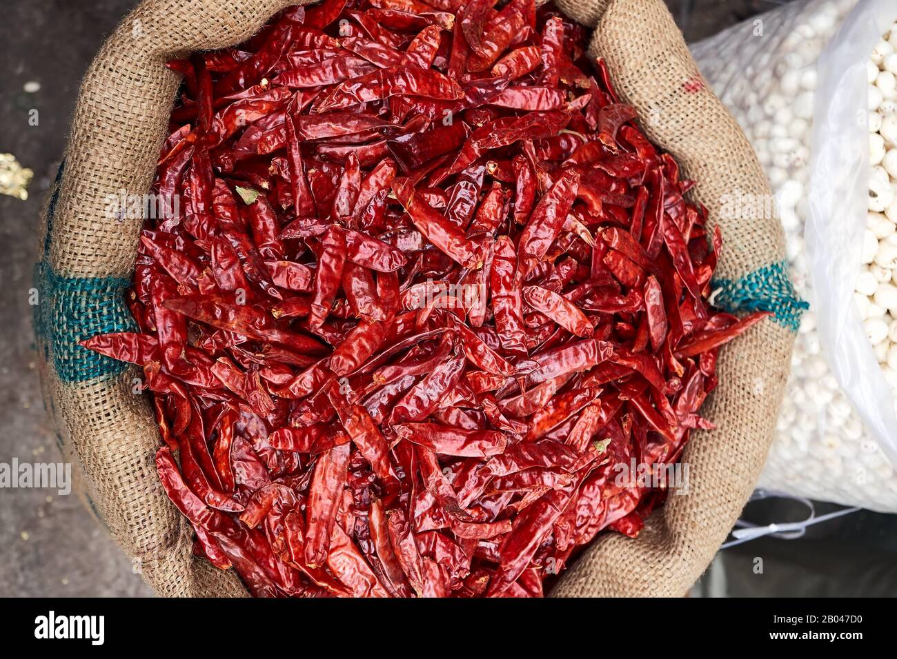 Red bag street hi-res stock photography and images - Alamy