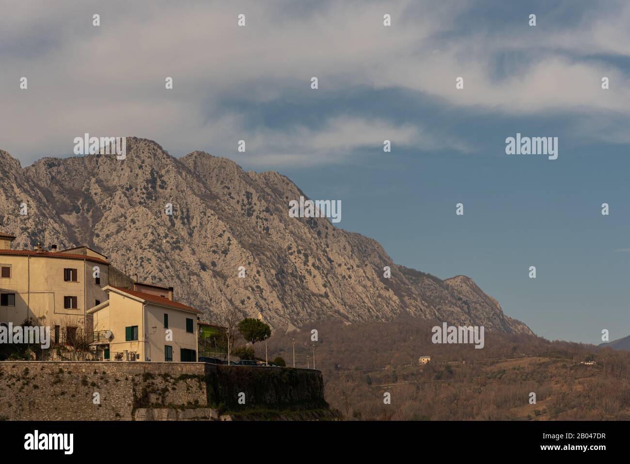 Scapoli, Isernia. Is an Italian town of 663 inhabitants in the province ...