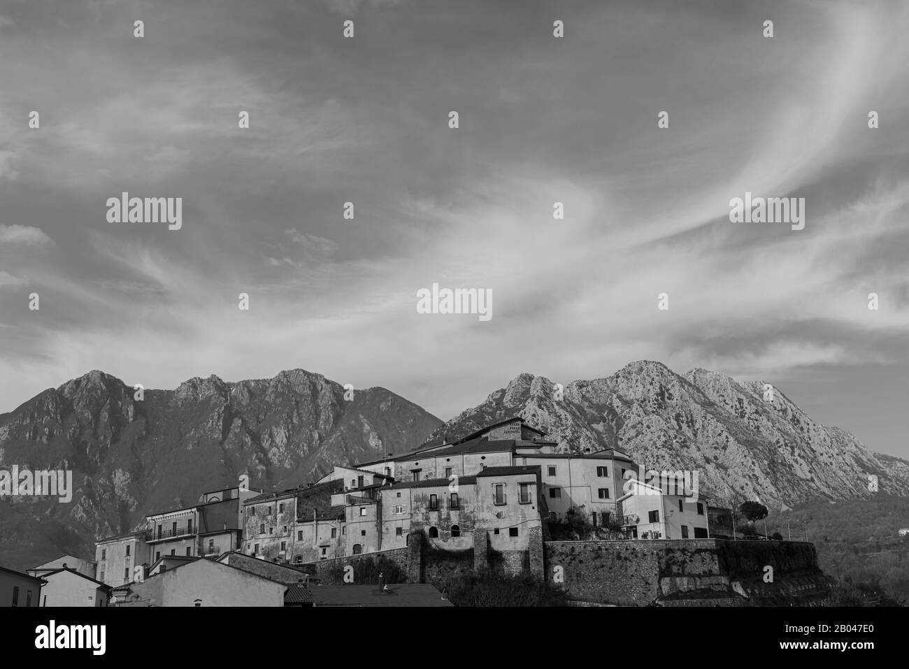 Scapoli, Isernia. Is an Italian town of 663 inhabitants in the province ...