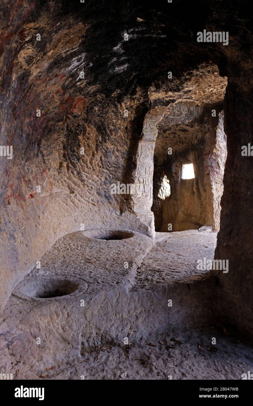 Tomb houses hi-res stock photography and images - Alamy