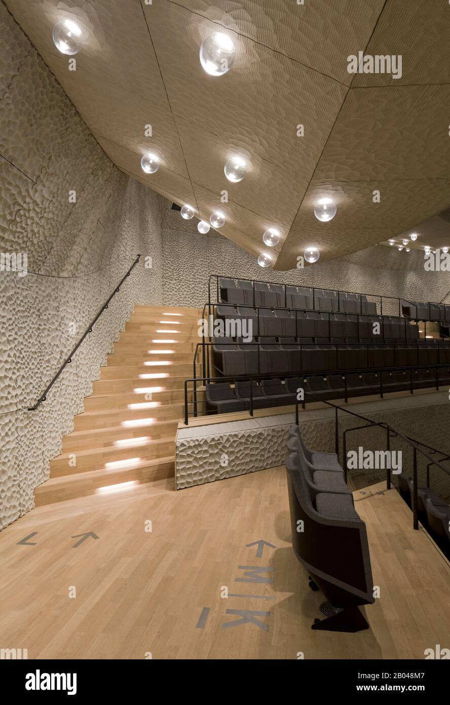 Hamburg, Elbphilharmonie, Entwurf Herzog & de Meuron, erbaut 2007-2016 ...