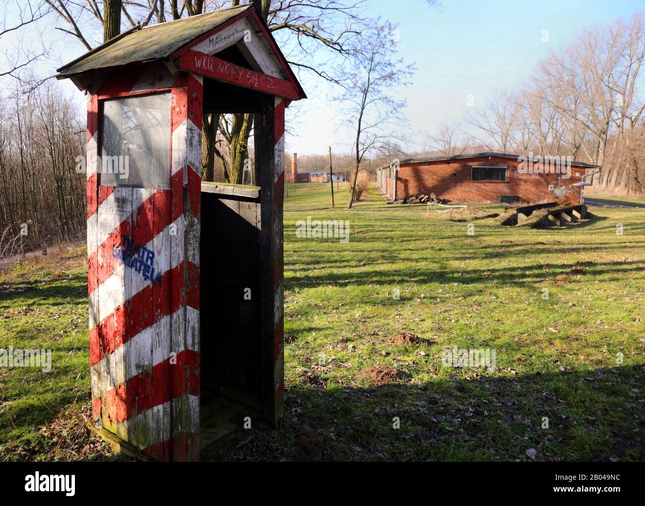 Guard booth hi-res stock photography and images - Alamy