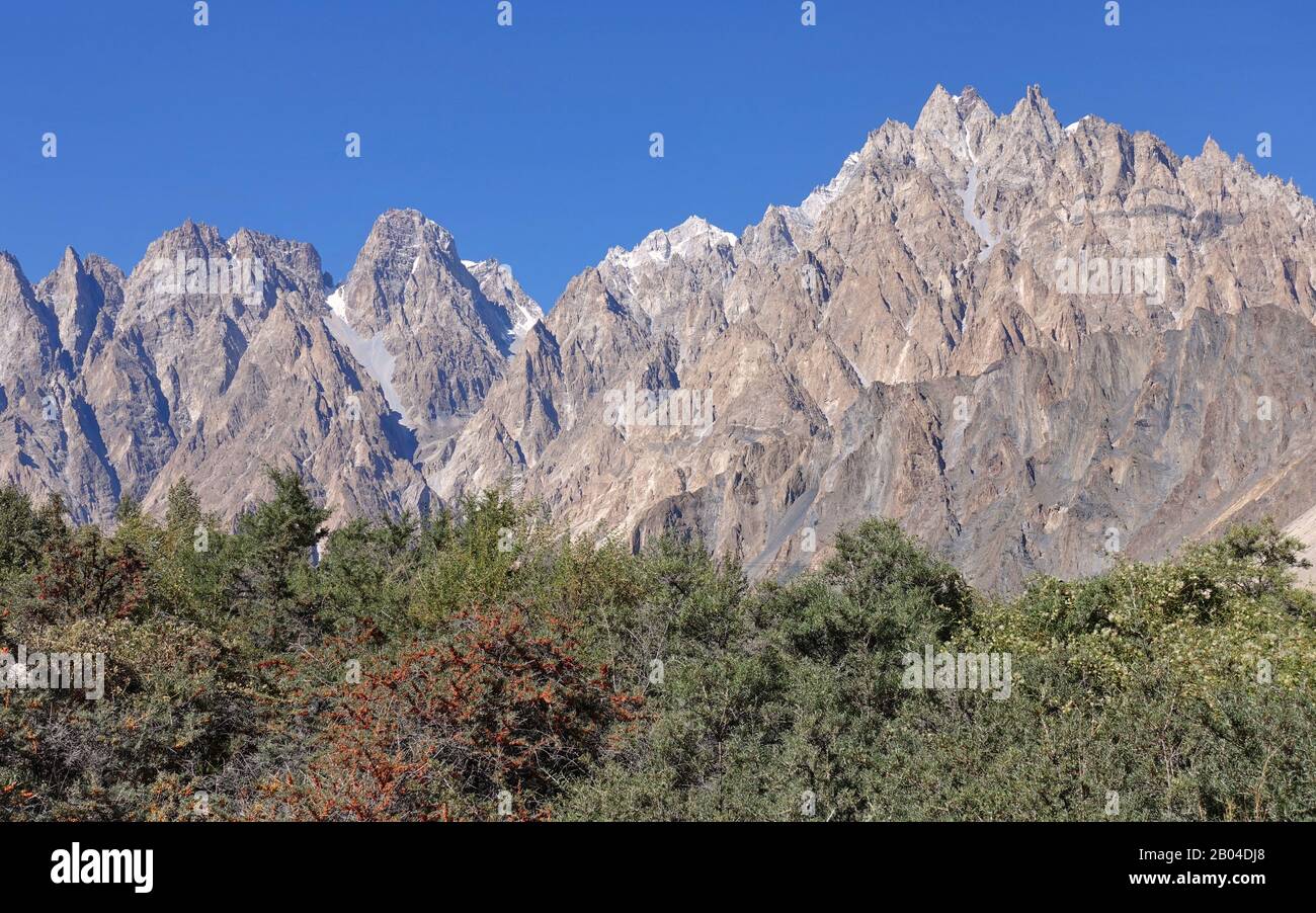 Passu cones hunza hi-res stock photography and images - Alamy