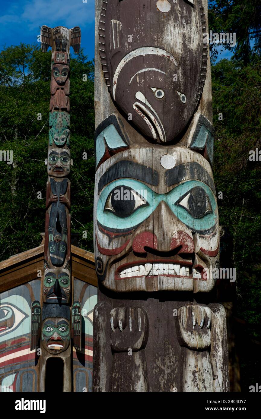Tlingit clan house hi-res stock photography and images - Alamy
