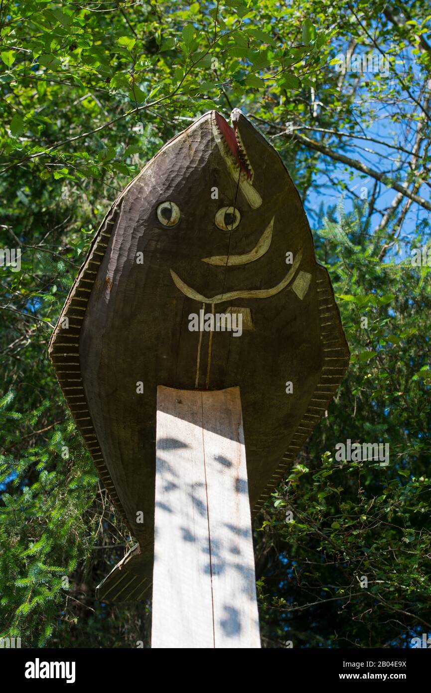 Tlingit totem pole (#13 Halibut Pole) at the Totem Bight State ...
