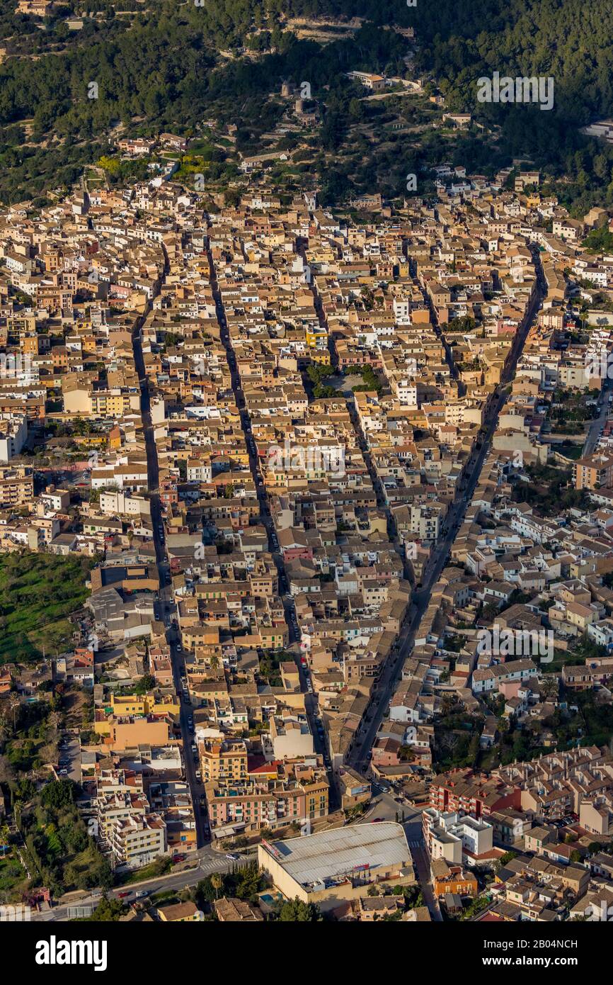Overview roofs of andratx hi-res stock photography and images - Alamy