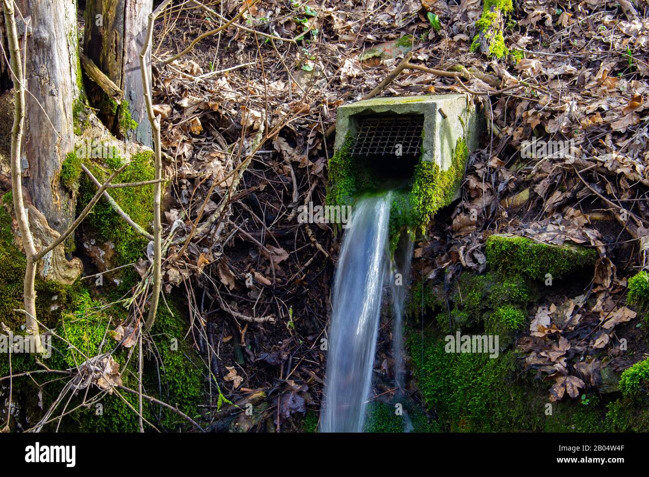 Water drainage pipe hi-res stock photography and images - Alamy