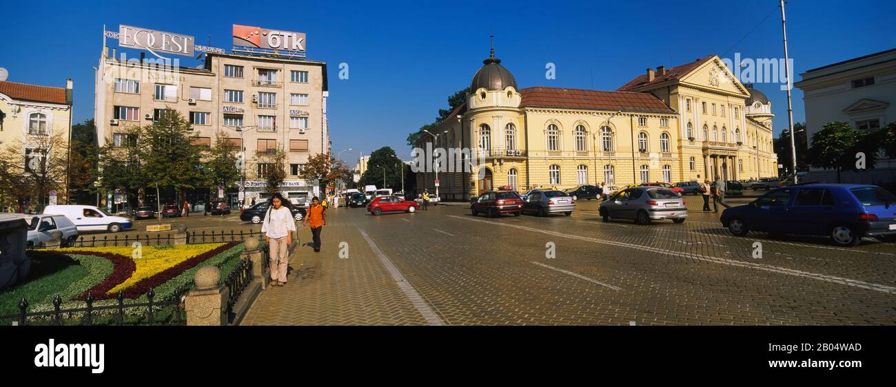 Car building style hi-res stock photography and images - Alamy