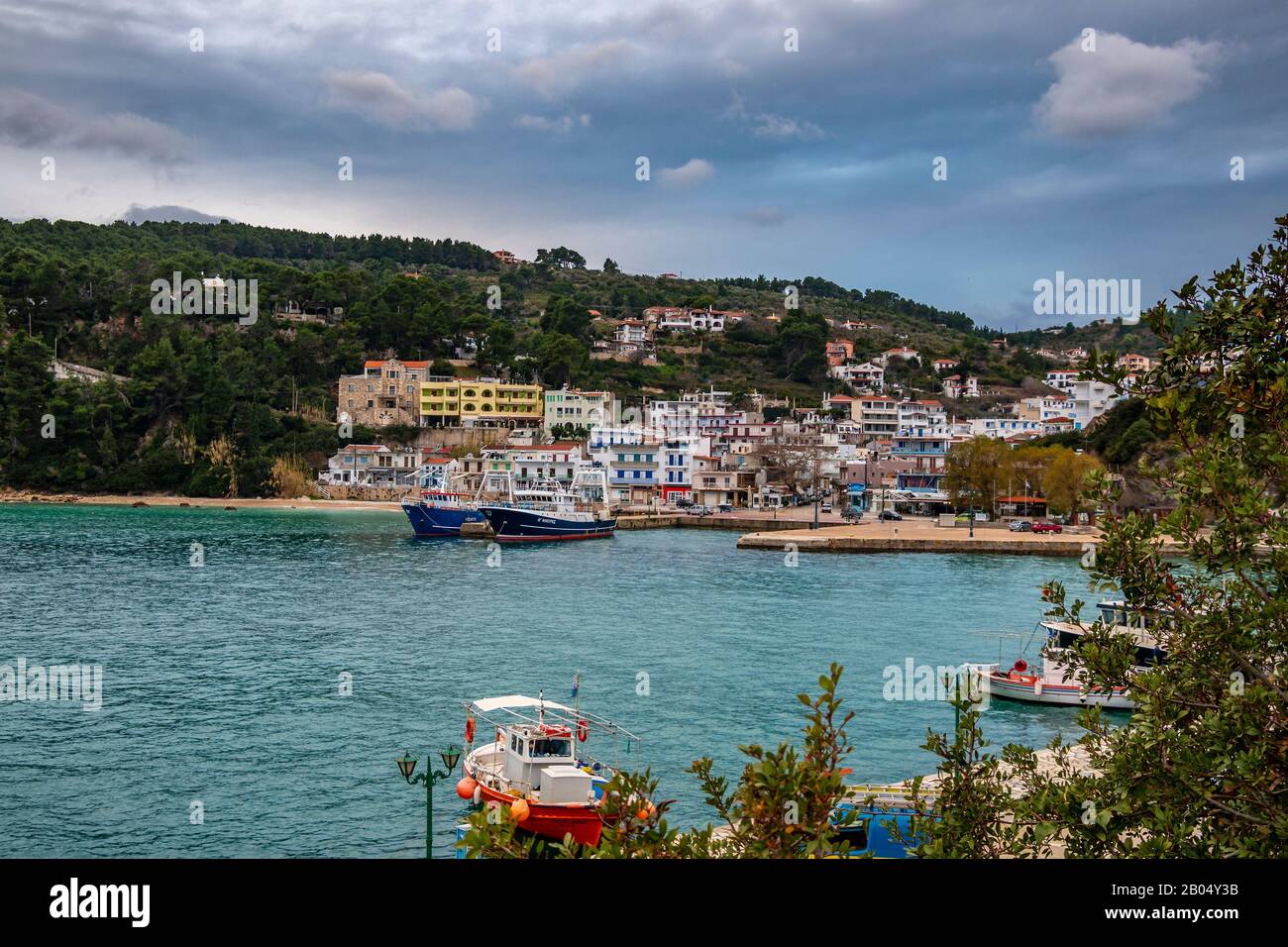 Patitiri old town alonissos greece hi-res stock photography and images ...