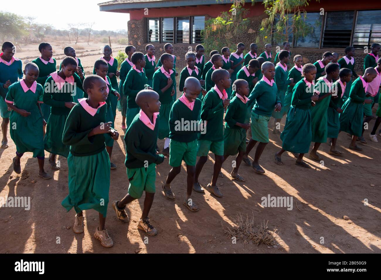 African school children assembly hi-res stock photography and images ...