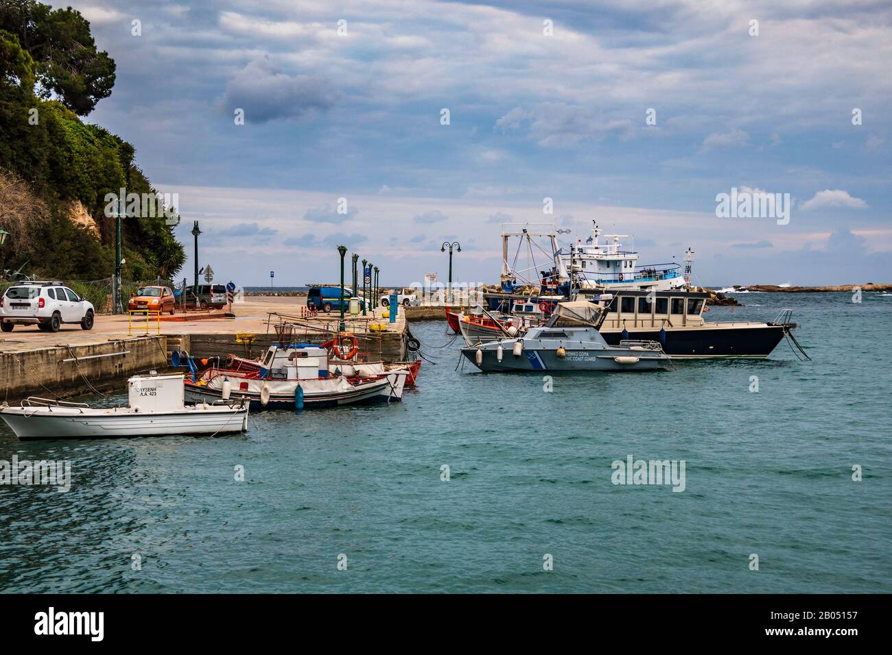 Patitiri old town alonissos greece hi-res stock photography and images ...