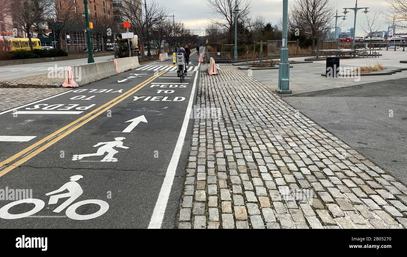 Bike Signs High Resolution Stock Photography and Images - Alamy