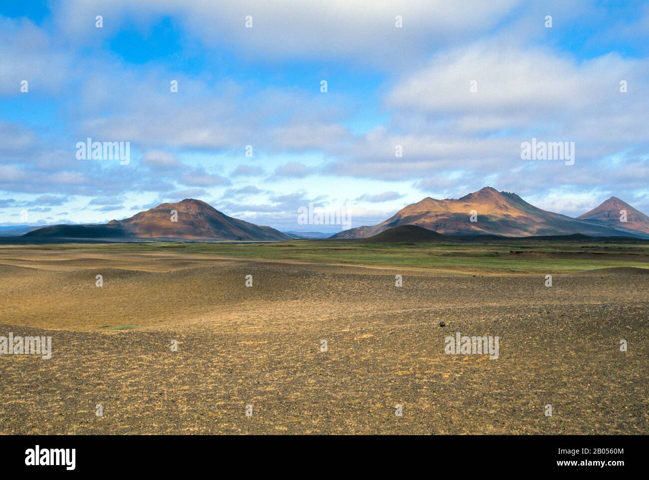 Iceland landscape clouds hi-res stock photography and images - Alamy