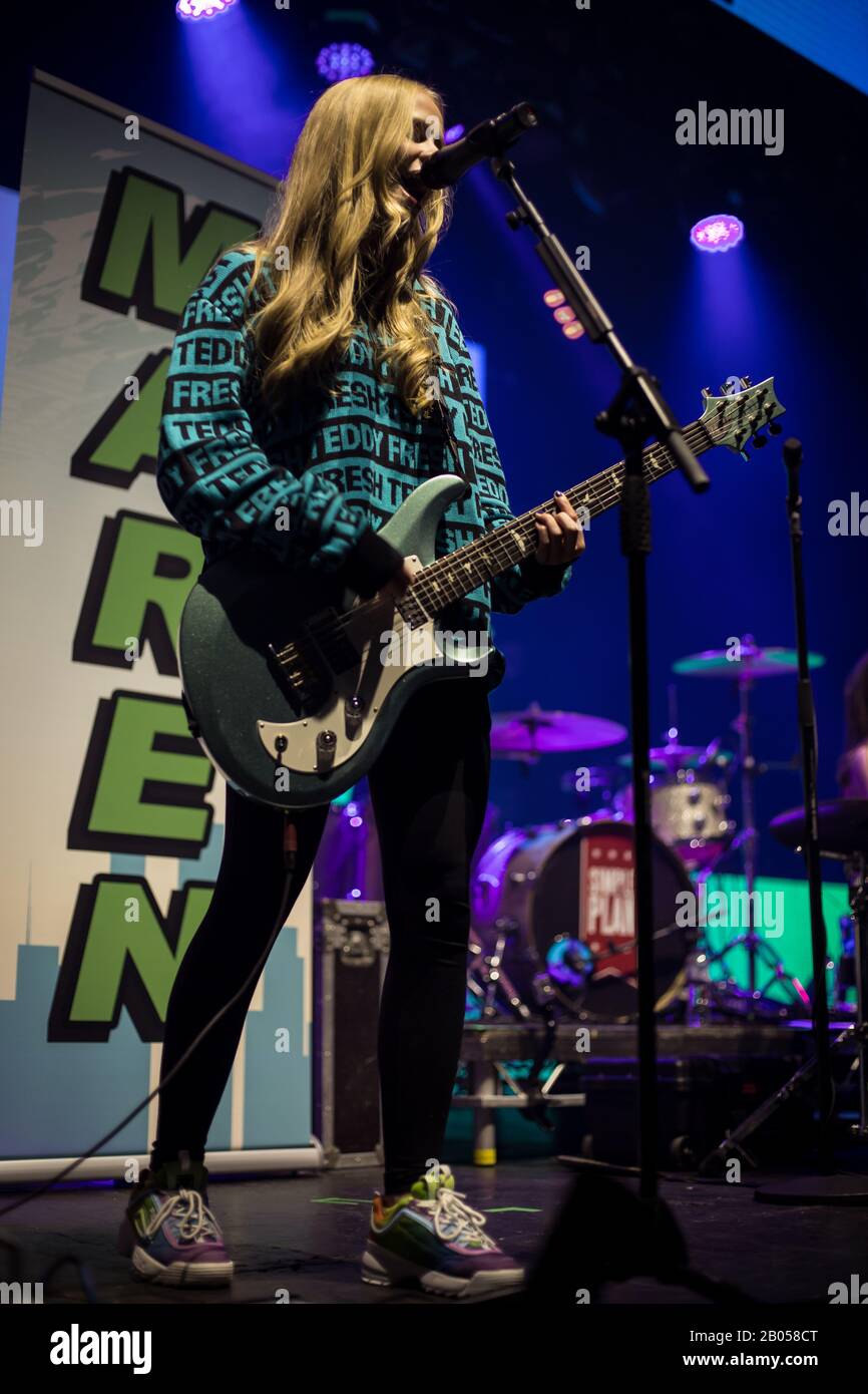 Ur girlfrenz hi-res stock photography and images - Alamy