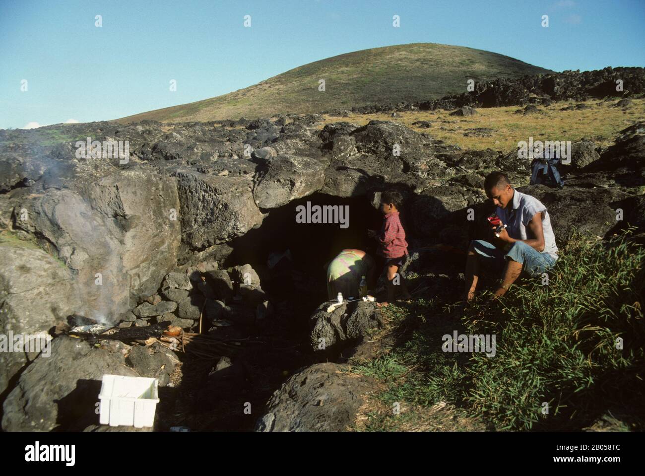 EASTER ISLAND, LOCALS COOKING FRESH FISH AT CAVE NEAR ANAKENA BEACH ...