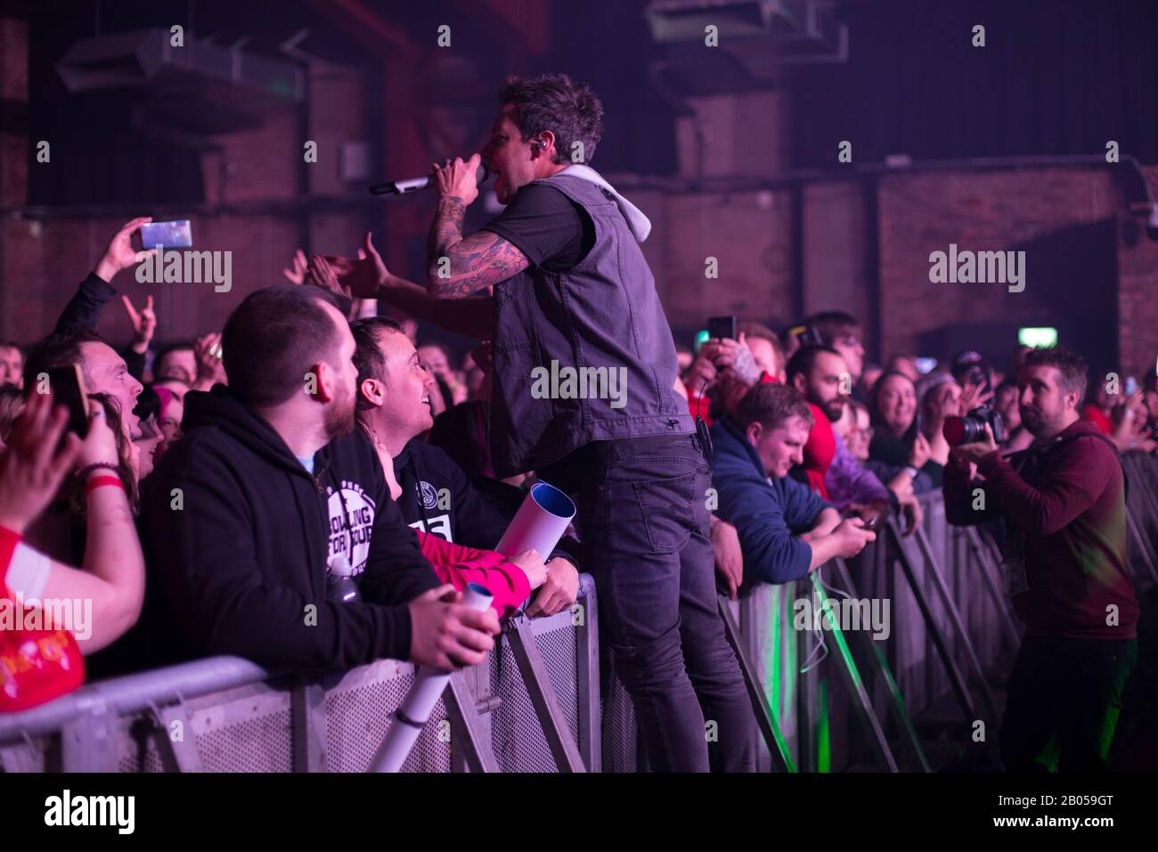 Simple plan vocalist hi-res stock photography and images - Alamy