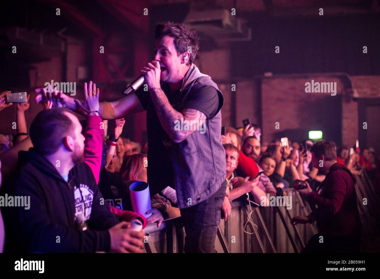 Simple plan vocalist hi-res stock photography and images - Alamy